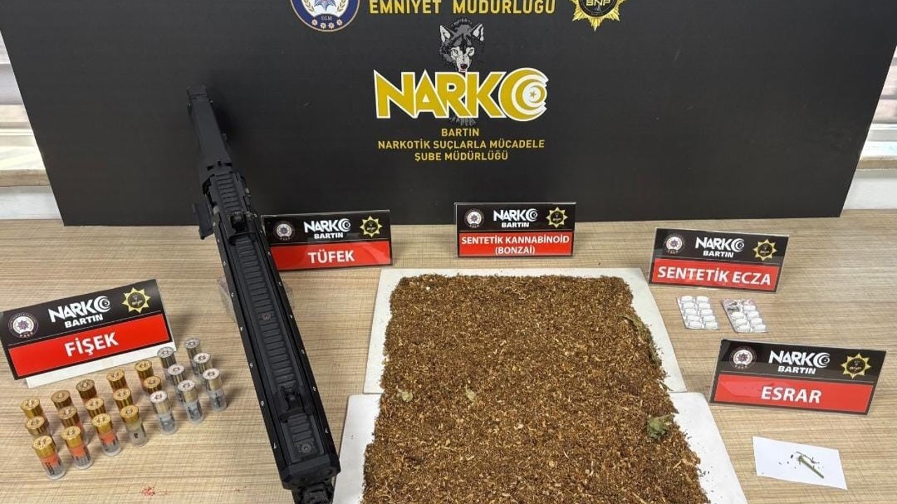 Bartın’da 10 bin adet dolu makaron ele geçirildi